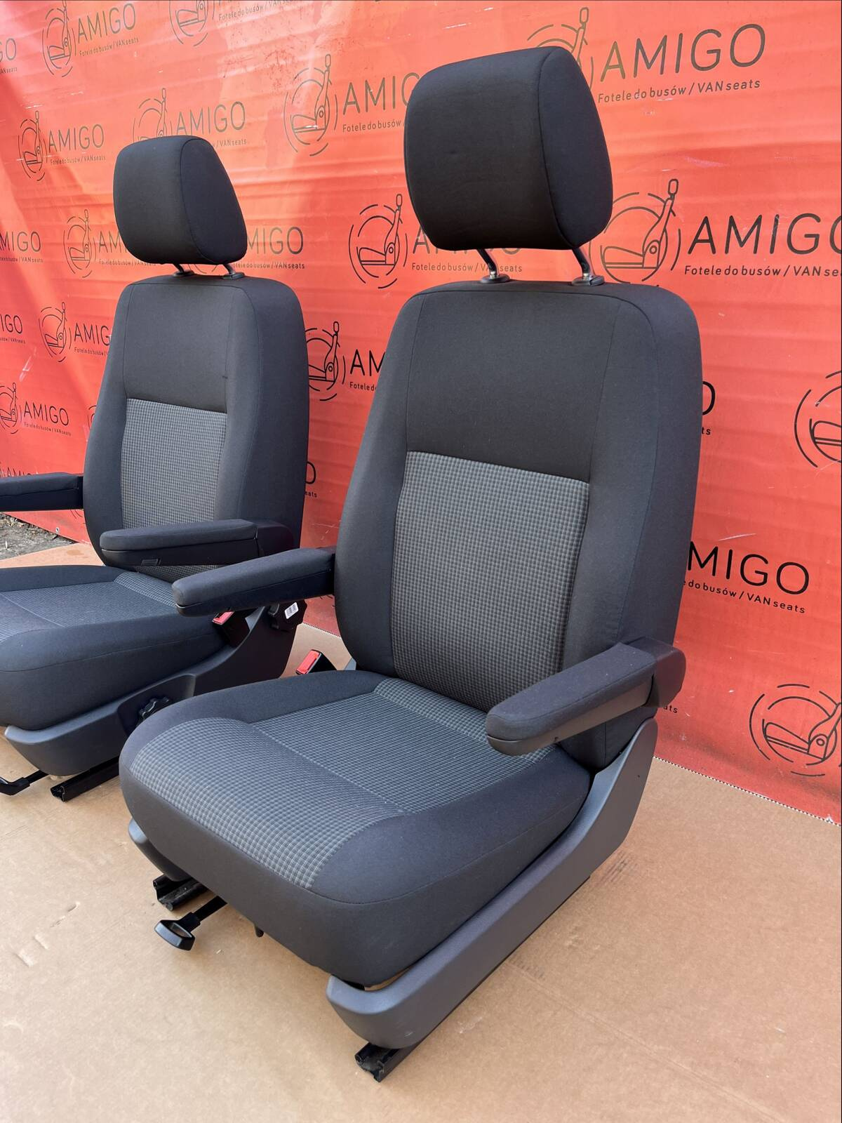Driver passenger Captain genuine swivel seats seat VW T6.1 California ...